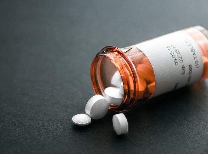 Thuốc Auranofin: Công dụng, chỉ định và lưu ý khi dùng | Vinmec