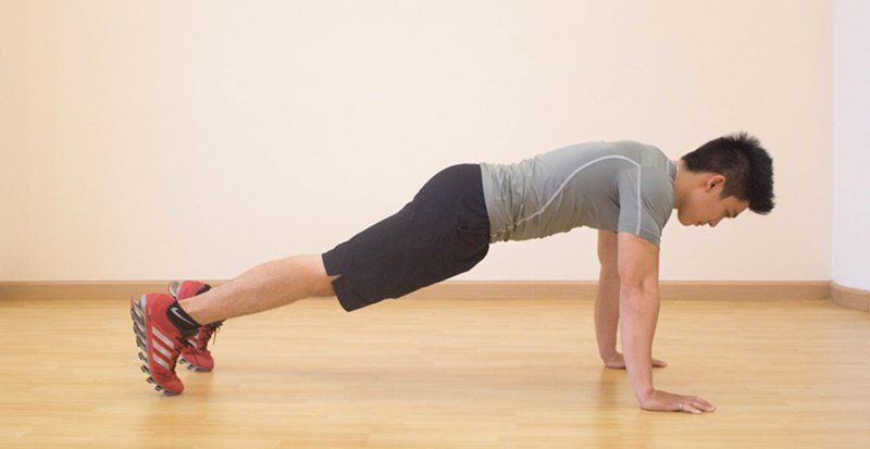 Điều gì xảy ra nếu bạn hít đất 100 cái mỗi ngày? | Vinmec