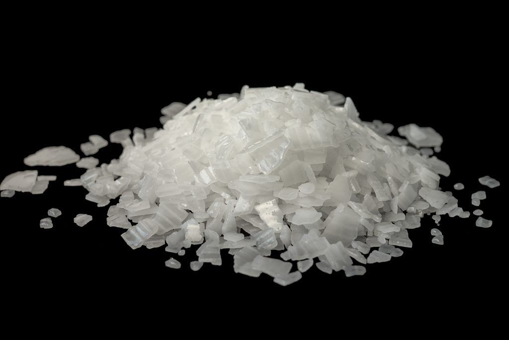 Potassium hydroxide là gì? Chất này có gây độc không? | Vinmec